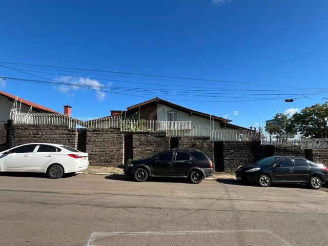 Casa com 6 dormitórios, 745.00m² para locação por R$ 7.000,00 Fião São Leopoldo/RS
