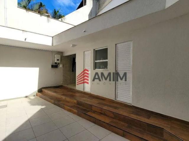Casa com 6 Quartos à Venda, 450 m² por R$ 4.500.000 São Francisco Niterói/RJ
