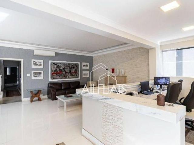 Casa com 6 quartos à venda, 540 m² no Jardins São Paulo/SP