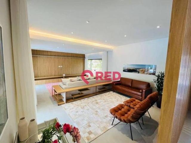 Casa com 6 quartos à venda, 600 m² por R$ 4.900.000 Acapulco Guarujá/SP