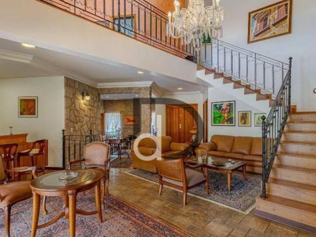 Casa com 6 quartos à venda, 648 m² por R$ 4.300.000 Chácaras do Lago Vinhedo/SP