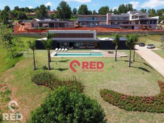 Casa com 6 quartos à venda, 959 m² por R$ 21.000.000 Condomínio Quinta da Baroneza Bragança Paul