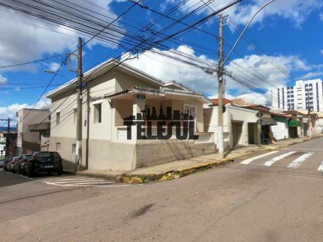 Casa com 6 quartos à venda em Varginha, no bairro Centro