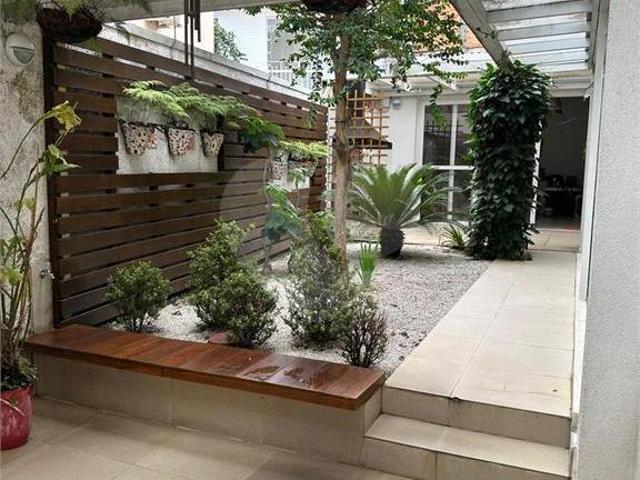 Casa com 6 quartos à venda em Vila ipojuca SP