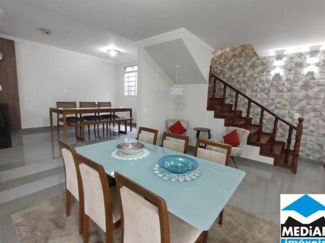 Casa com 6 quartos à venda em Belo Horizonte, no bairro Aparecida
