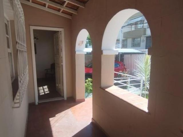 Casa com 6 quartos à venda em Belo Horizonte, no bairro Floresta