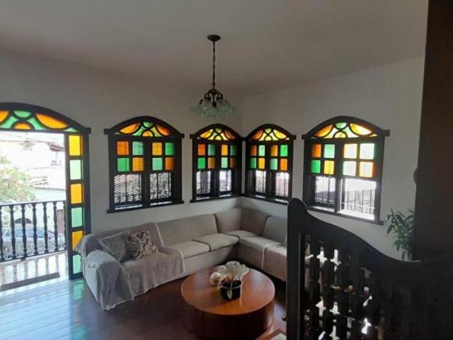 Casa com 6 quartos à venda em Belo Horizonte, no bairro Nova Suíssa