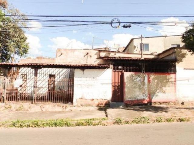 Casa com 6 quartos à venda em Belo Horizonte, no bairro Serrano