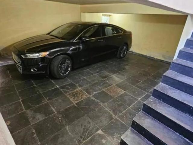 Casa com 6 quartos à venda em Belo Horizonte, no bairro Paraíso