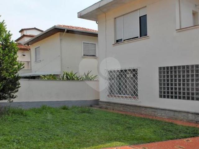 Casa com 6 quartos à venda em Campo Belo SP