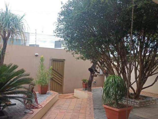 Casa com 6 quartos à venda em Contagem, no bairro Colonial