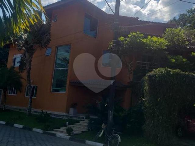 Casa com 6 quartos à venda em Costa do sol SP