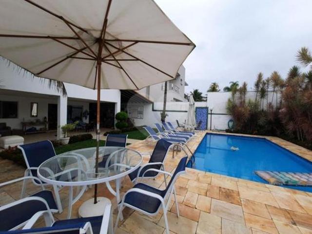 Casa com 6 quartos à venda em Jardim Acapulco SP
