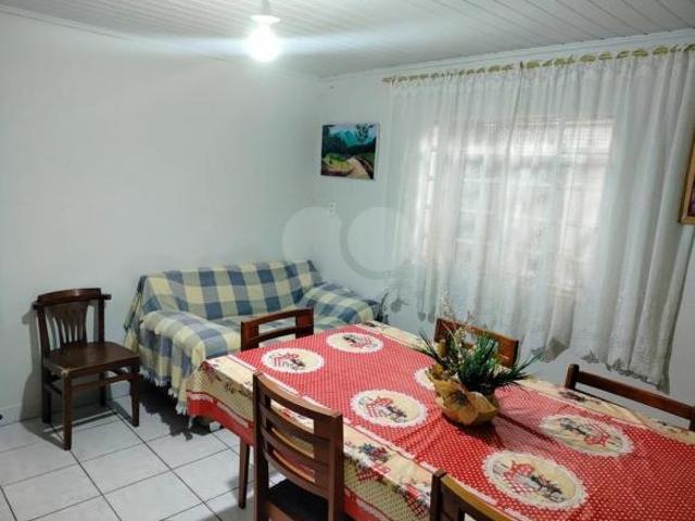 Casa com 6 quartos à venda em Jardim lajeado SP