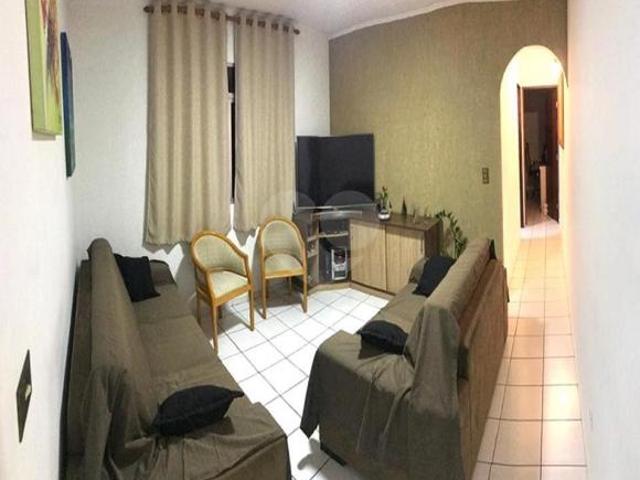 Casa com 6 quartos à venda em Jardim Santa Clara SP