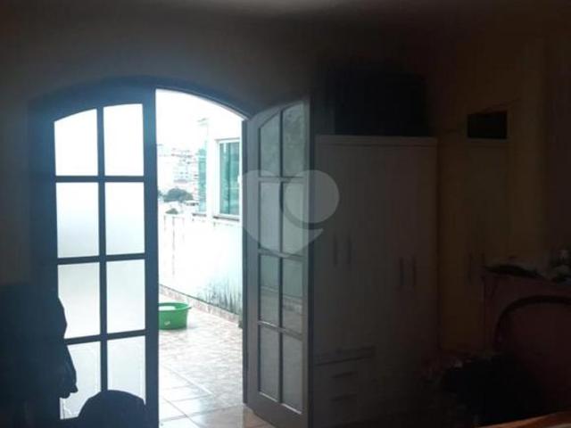 Casa com 6 quartos à venda em Jardim Peri SP