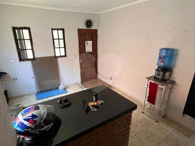 Casa com 6 quartos à venda em Jardim regis SP