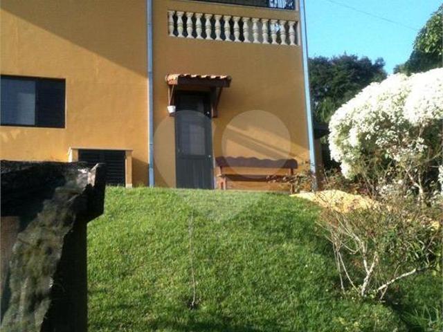 Casa com 6 quartos à venda em Monte Alegre SP