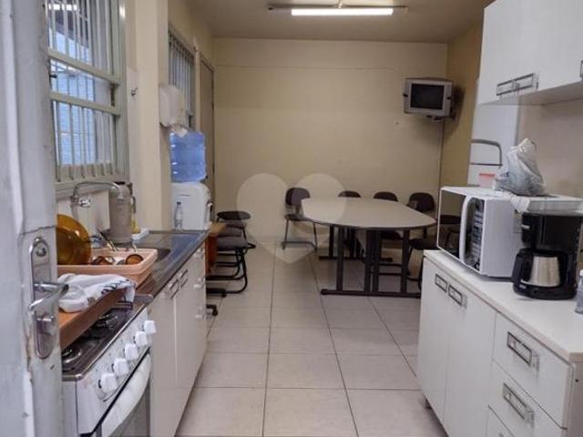 Casa com 6 quartos à venda em Moinhos De Vento RS