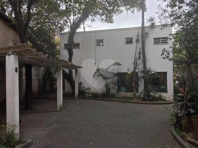 Casa com 6 quartos à venda em Paraíso SP