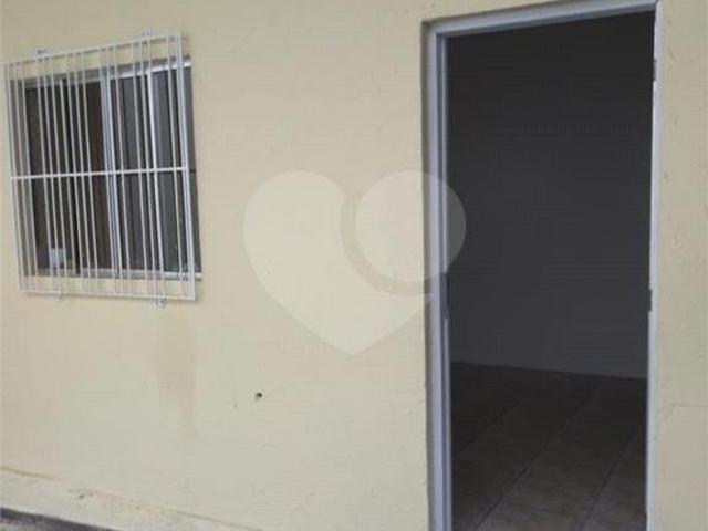 Casa com 6 quartos à venda em Parque peruche SP