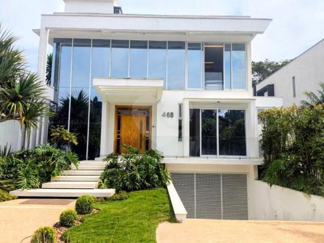 Casa com 6 quartos à venda em Riviera SP