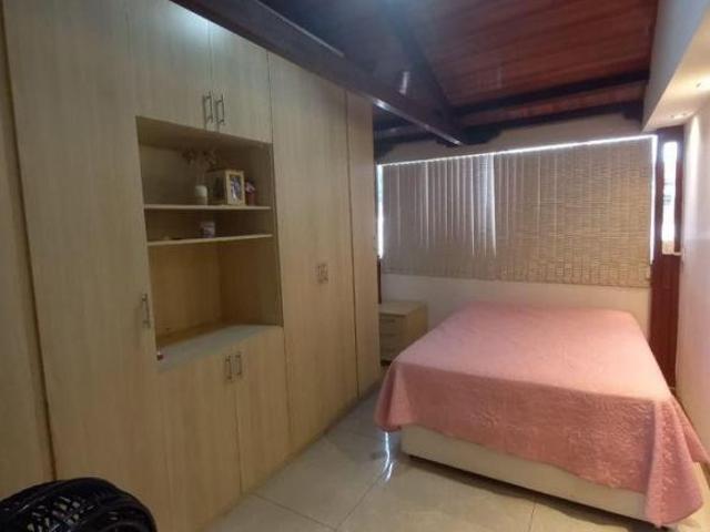 Casa com 6 quartos à venda em Sabará, no bairro Centro