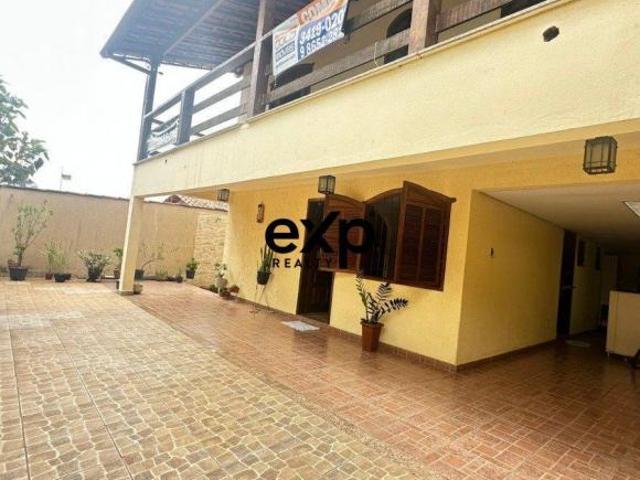 CASA COM 6 QUARTOS A VENDA NO BAIRRO ALIPIO DE MELO