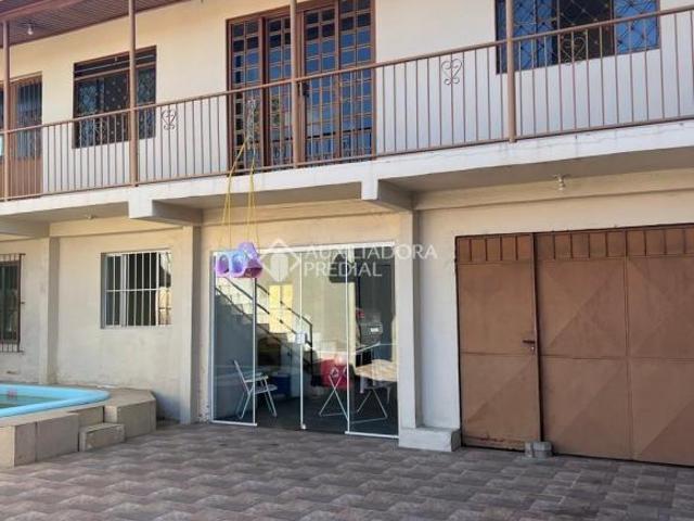 Casa com 6 quartos no bairro Nossa Chácara em Gravataí