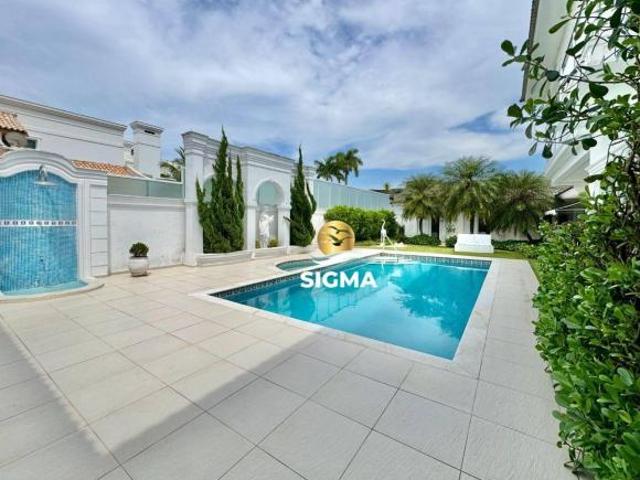 Casa com 6 quartos sendo 4 Suítes à venda, 521 m² por R$ 8.000.000 Jardim Acapulco Guarujá/SP