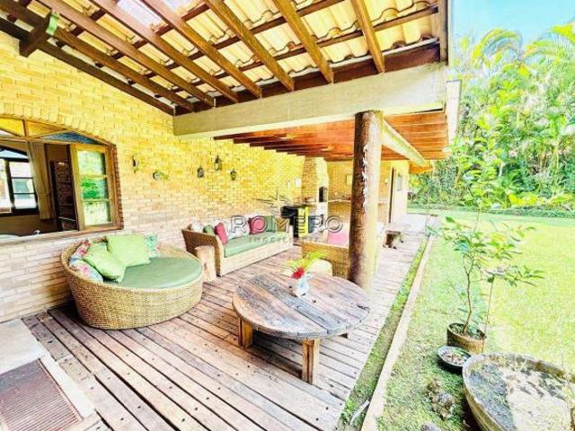 Casa com 6 quartos, Praia do Pulso, Ubatuba R$ 7.5 mi, Cod: 2881