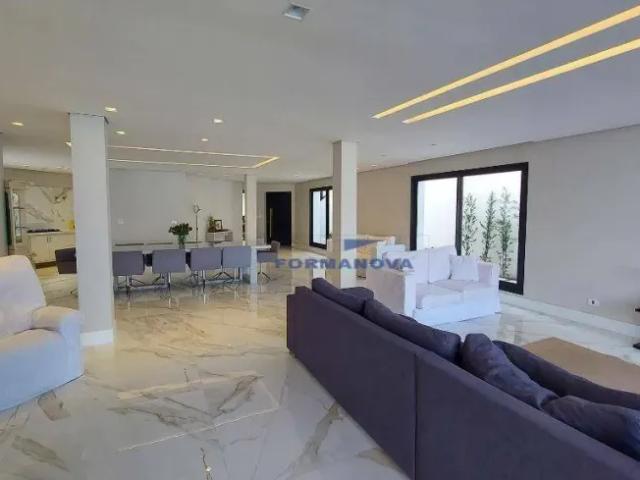 Casa com 6 suítes à venda ou locação São Paulo II Cotia/SP