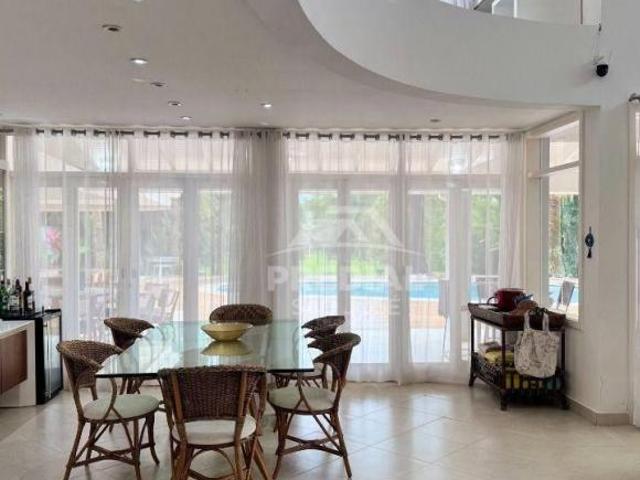Casa com 6 Suítes à venda, 356 m² construídos e 800 de Terreno Tabatinga Caraguatatuba/SP