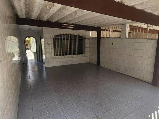 CASA COM 70,00 m² AVIAÇÃO PRAIA GRANDE SP