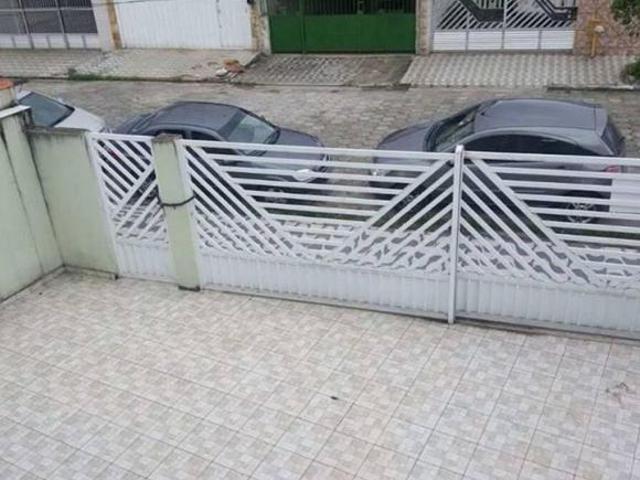 CASA COM 70,00 m² GUILHERMINA PRAIA GRANDE SP
