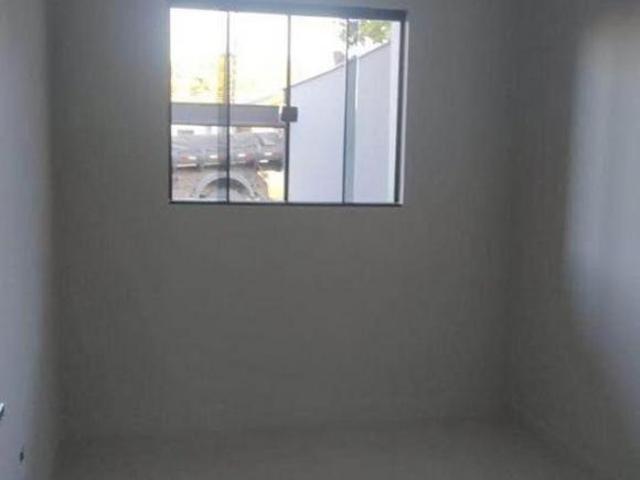 Casa com 70 m² e 3 quartos à venda em Parque Edu Chaves