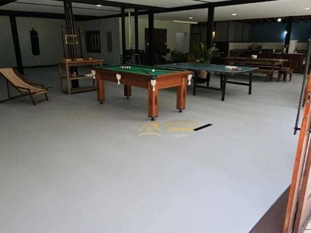 CASA COM 720 M² A VENDA NO CONDOMÍNIO ARUÃ ECO PARK EM MOGI DAS CRUZES
