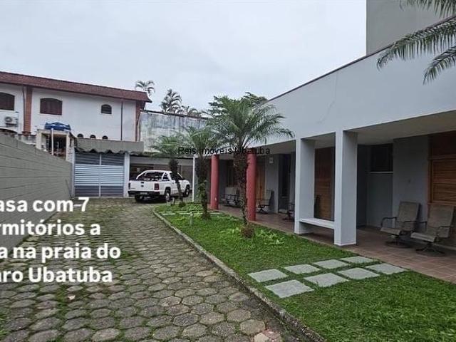 Casa com 7 dormitórios na Praia do Lázaro ? Ubatuba/SP Esruda troca com imóvel de maior ou menor val