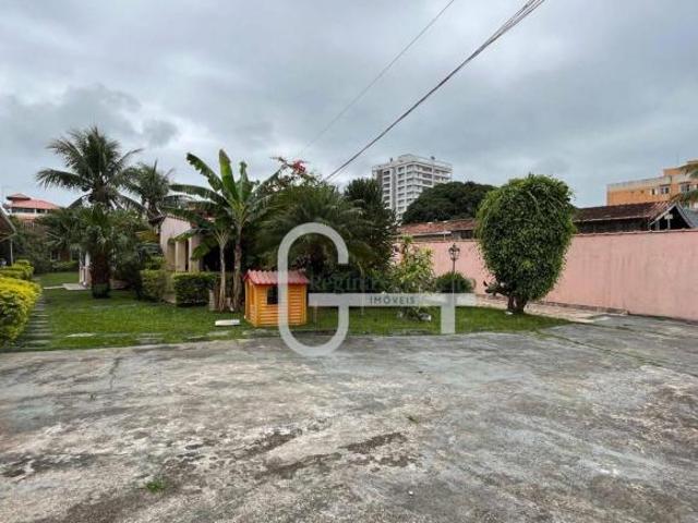 Casa com 7 dormitórios à venda, 121 m² por R$ 1.300.000,00 Centro Peruíbe/SP
