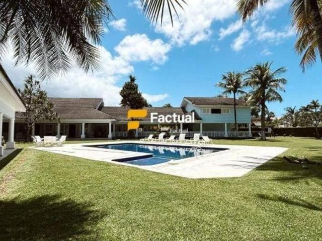 Casa com 7 dormitórios à venda, 1432 m² por R$ 12.000.000,00 Acapulco Guarujá/SP