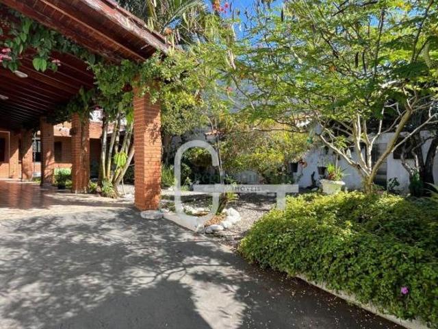 Casa com 7 dormitórios à venda, 356 m² por R$ 800.000,00 Parque Balneário Oásis Peruíbe/SP