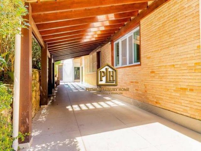 Casa com 7 dormitórios à venda, 500 m² por R$ 3.500.000,00 Condominio Estância Parque de Atibaia