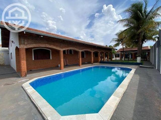 Casa com 7 dormitórios à venda, 523 m² por R$ 1.200.000,00 América Barretos/SP