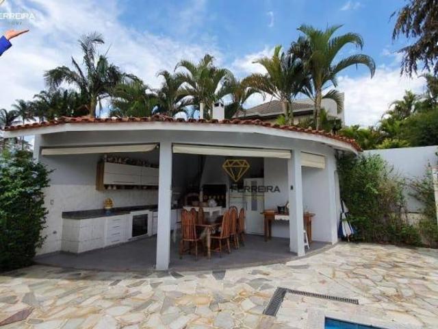 Casa com 7 dormitórios à venda, 587 m² por R$ 1.915.000,00 Condomínio Campos de Santo Antônio It