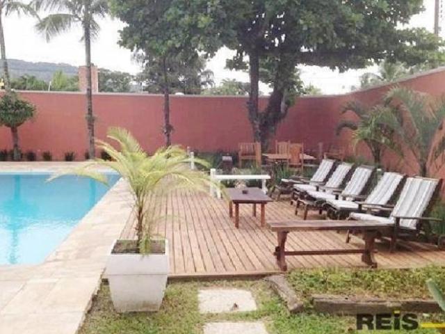 Casa com 7 dormitórios à venda, 680 m² por R$ 2.300.000,00 Balneário Praia do Pernambuco Guarujá