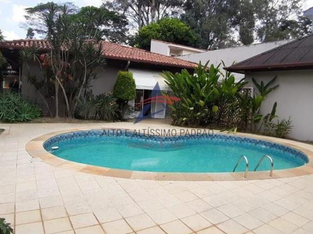 Casa com 7 dormitórios 5 vagas a venda no Campo Belo