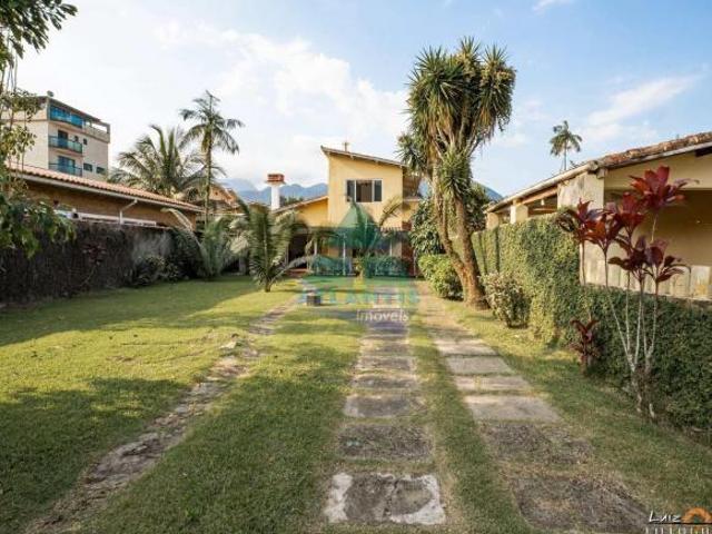 Casa com 7 dorms, Praia da Maranduba, Ubatuba R$ 1.6 mi, Cod: 1583