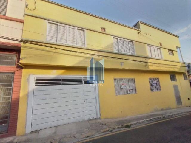 Casa com 7 quartos, 145 m², aluguel por R$ 4.500/mês ou à venda por R$ 600.000