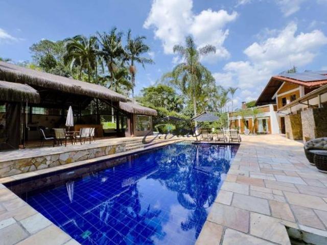 Casa com 7 quartos 5 suítes, 2500 m² venda ou aluguel Granja Viana Cotia/SP