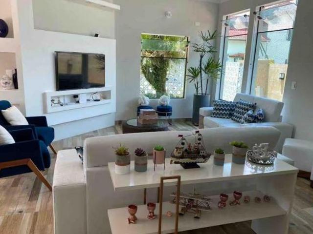 Casa com 7 quartos à venda, 527 m² por R$ 1.990.000 Boracéia São Sebastião/SP